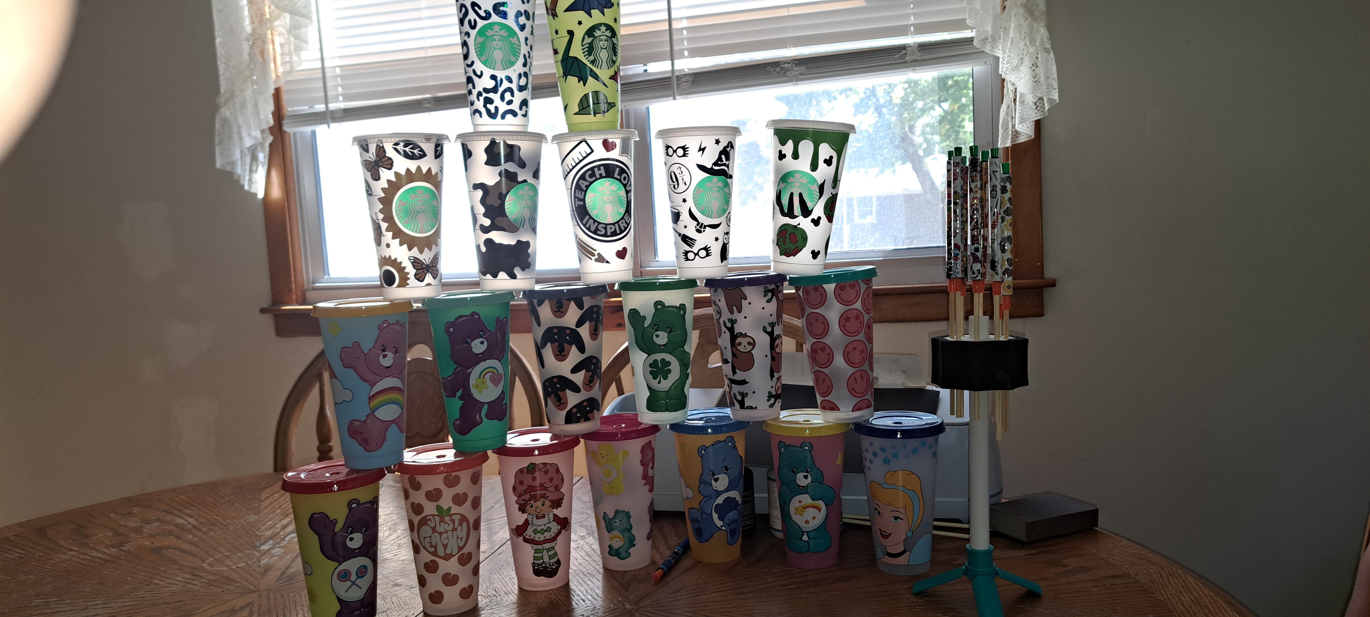 Venti Cold Cups – E I E I Uh Ohhh Creations